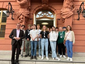 Start - Staatliches Aufbaugymnasium Alzey